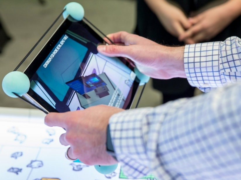 Experiential Retail Design for Immersive & Interactive Studio